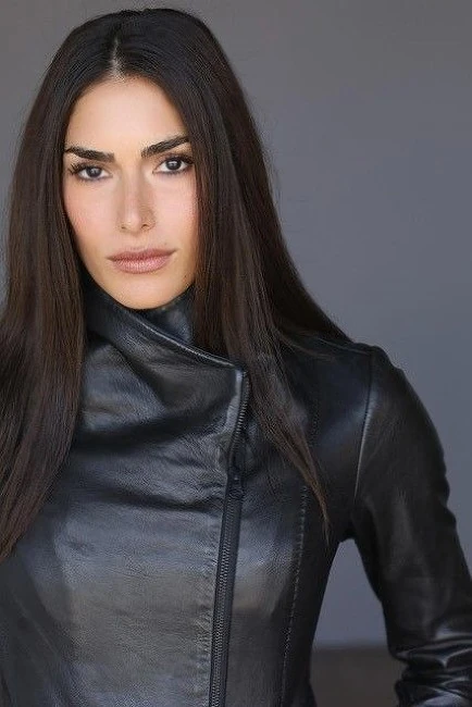 Nikki Howard | SuperEpicFailpedia Wiki | Fandom