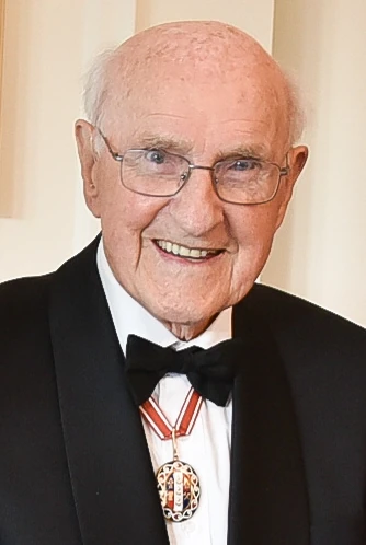 Lloyd Geering | Superlongevity Wiki | Fandom