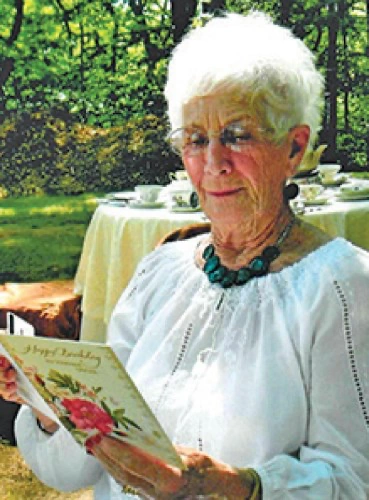 Frances Bennett (born June 1918) | Superlongevity Wiki | Fandom