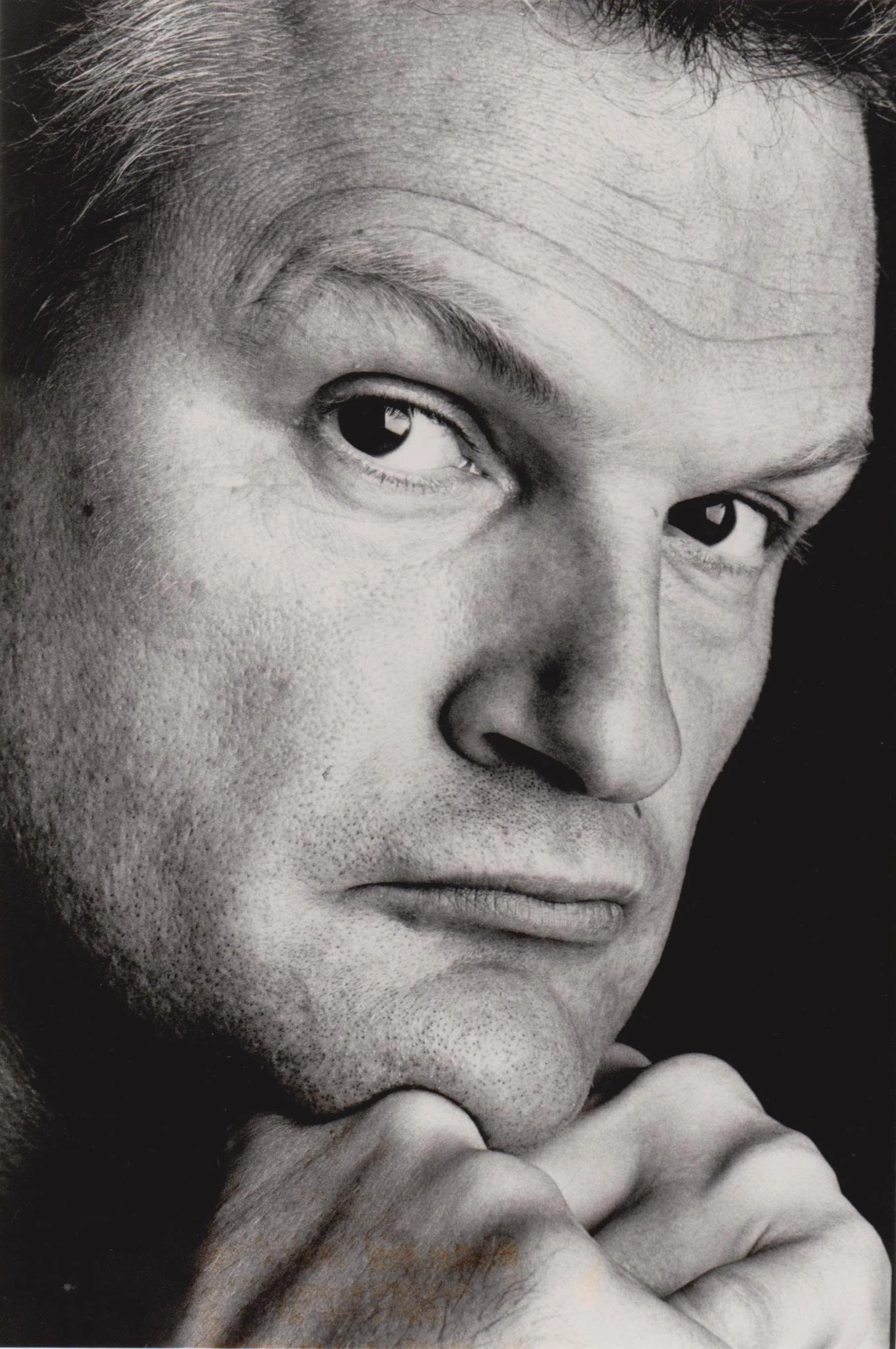 Clive Manto Hombre Nuclear