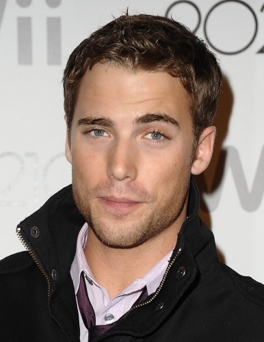 Dustin Milligan | Wiki Supernatural Brasil | Fandom