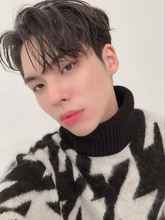 BX | SupernaturalKpopFanfic Wiki | Fandom