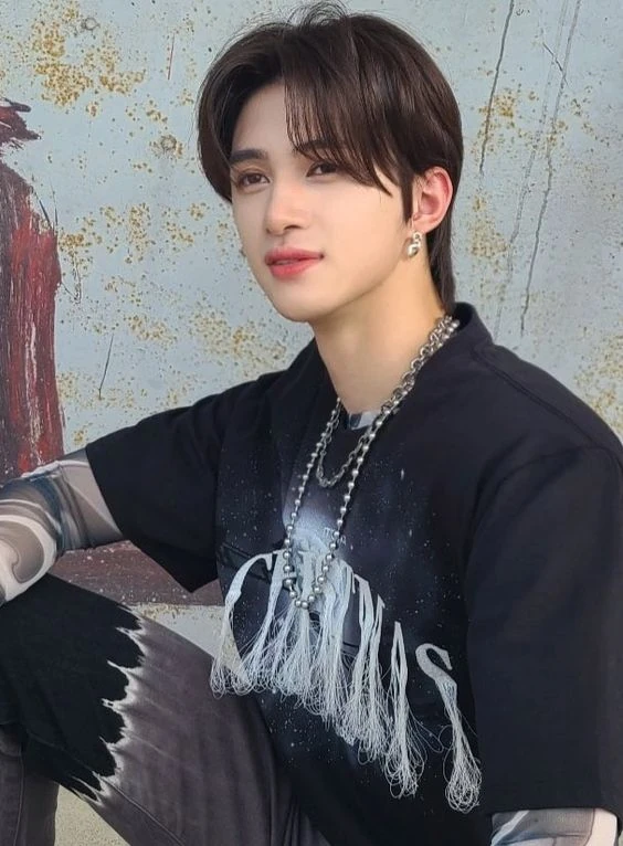 Alex | SupernaturalKpopFanfic Wiki | Fandom