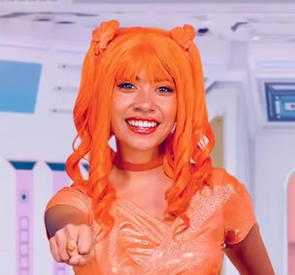 Gia / Glow Pop | Superpops Wiki | Fandom