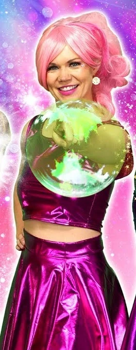 Chloe / Cosmic Pop | Superpops Wiki | Fandom