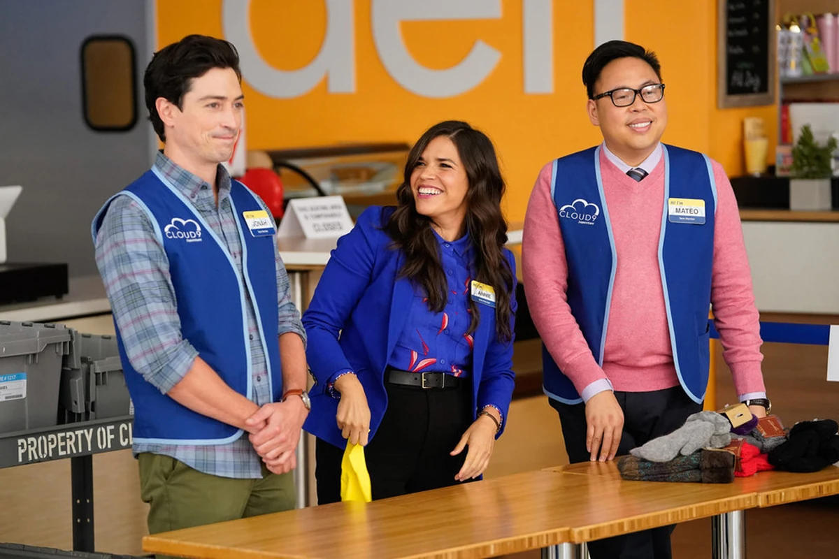 Essential | Superstore Wiki | Fandom