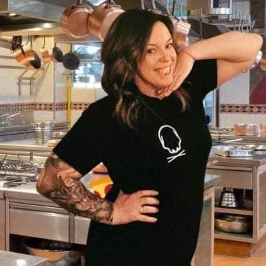 Angela Young | Survivor TORG Wiki | Fandom