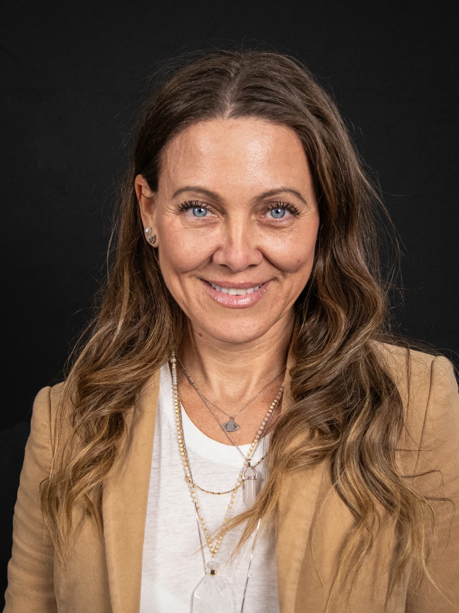 Martine Larose Reda/Gallery | Survivor Wiki | Fandom