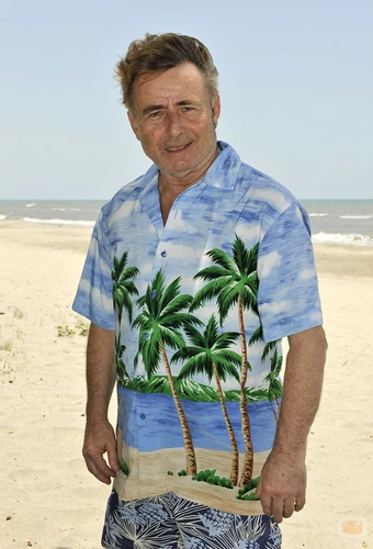 Tony Genil | Survivor Wiki | Fandom