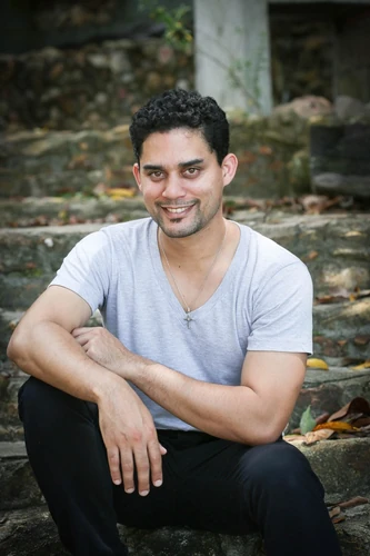 Phil Dickson | Survivor Wiki | Fandom