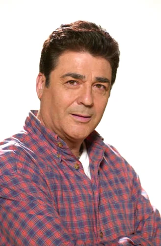 Máximo Valverde | Survivor Wiki | Fandom