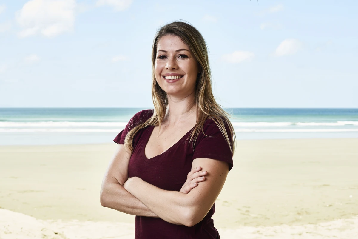 Izzy Pearson/Gallery | Survivor Wiki | Fandom