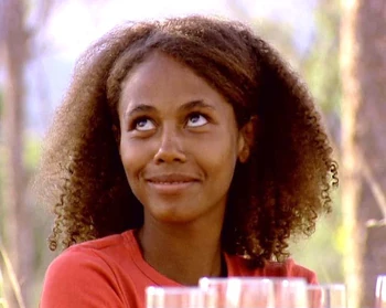 Sinaida (Outback) | Survivor Wiki | Fandom