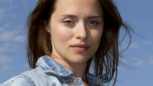 Anya Raczynski | Survivors Wiki | Fandom