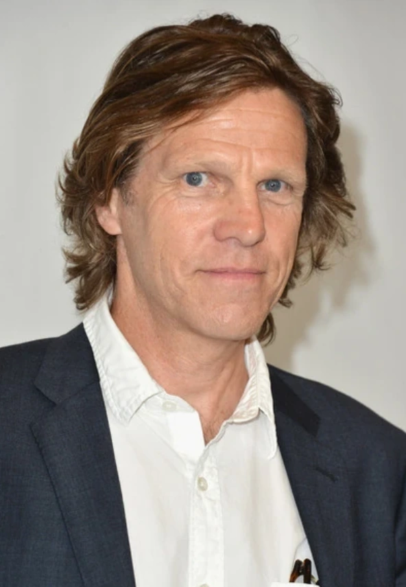 Simon Templeman | Svenskt Röstskådespel Wikia | Fandom