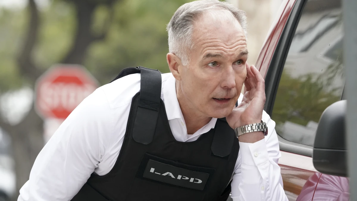 Robert Hicks | S.W.A.T. Wiki | Fandom