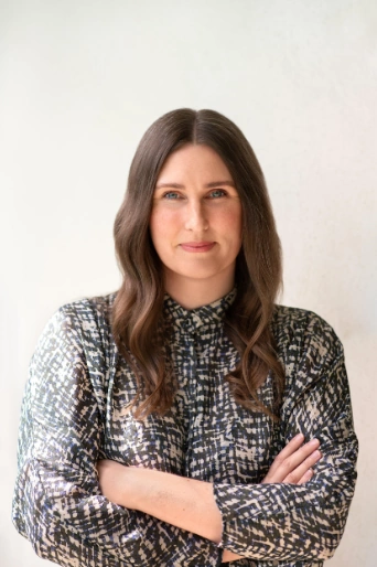 Alexis Ostrander | Sweet Tooth Wiki | Fandom