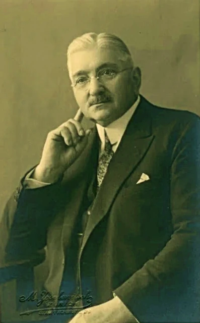 Conrad C. Binkele | Świadkowie Jehowy Wiki | Fandom