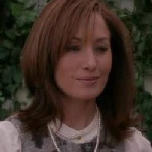 Patricia Sawyer | Switched at Birth Wiki | Fandom