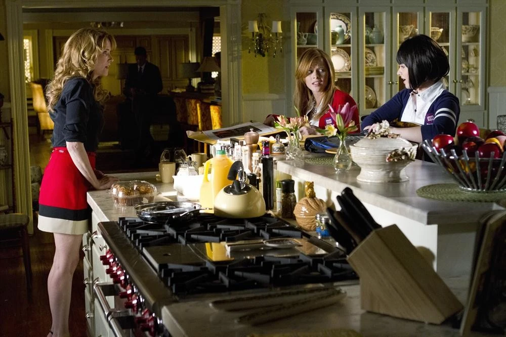 Ecce Mono | Switched at Birth Wiki | Fandom