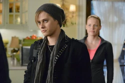 Toby Kennish Switched At Birth" The Acquired Inability To Escape (TV