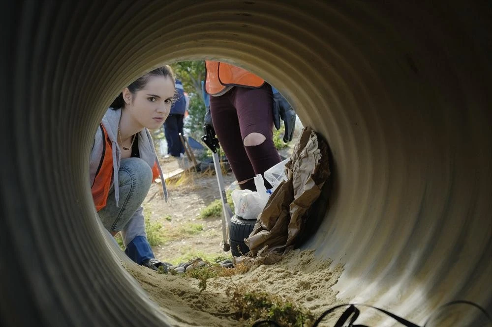 Bracing The Waves | Switched at Birth Wiki | Fandom