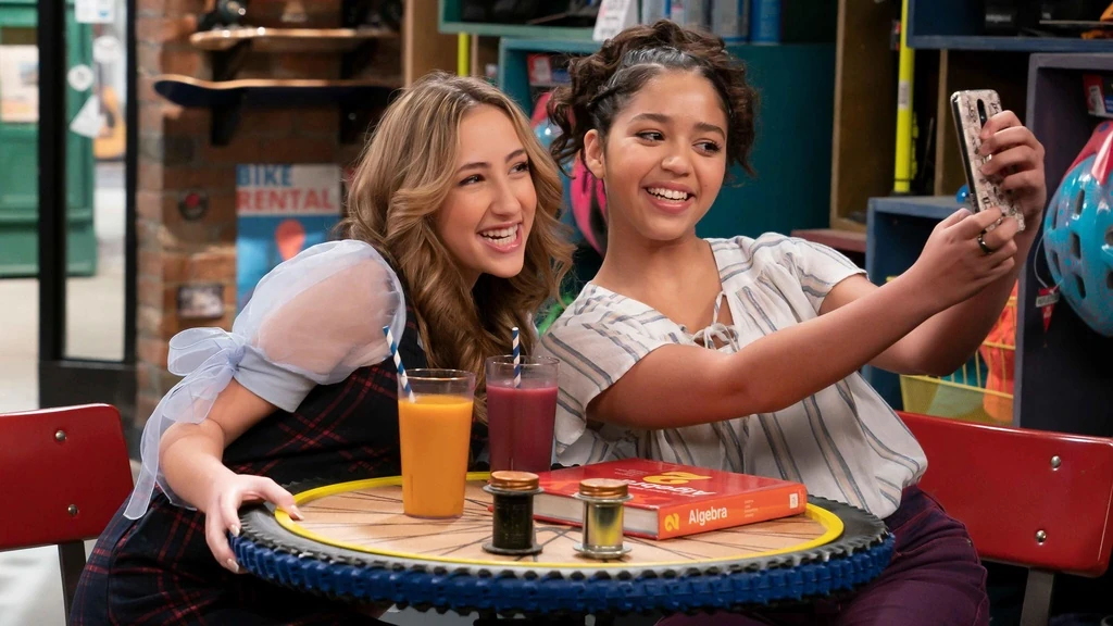 Discuss Everything About Sydney to the Max Wiki | Fandom