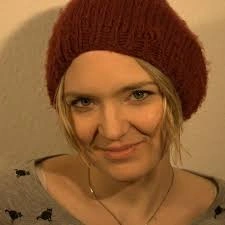 Vera Bunk | Synchronisation Wiki | Fandom