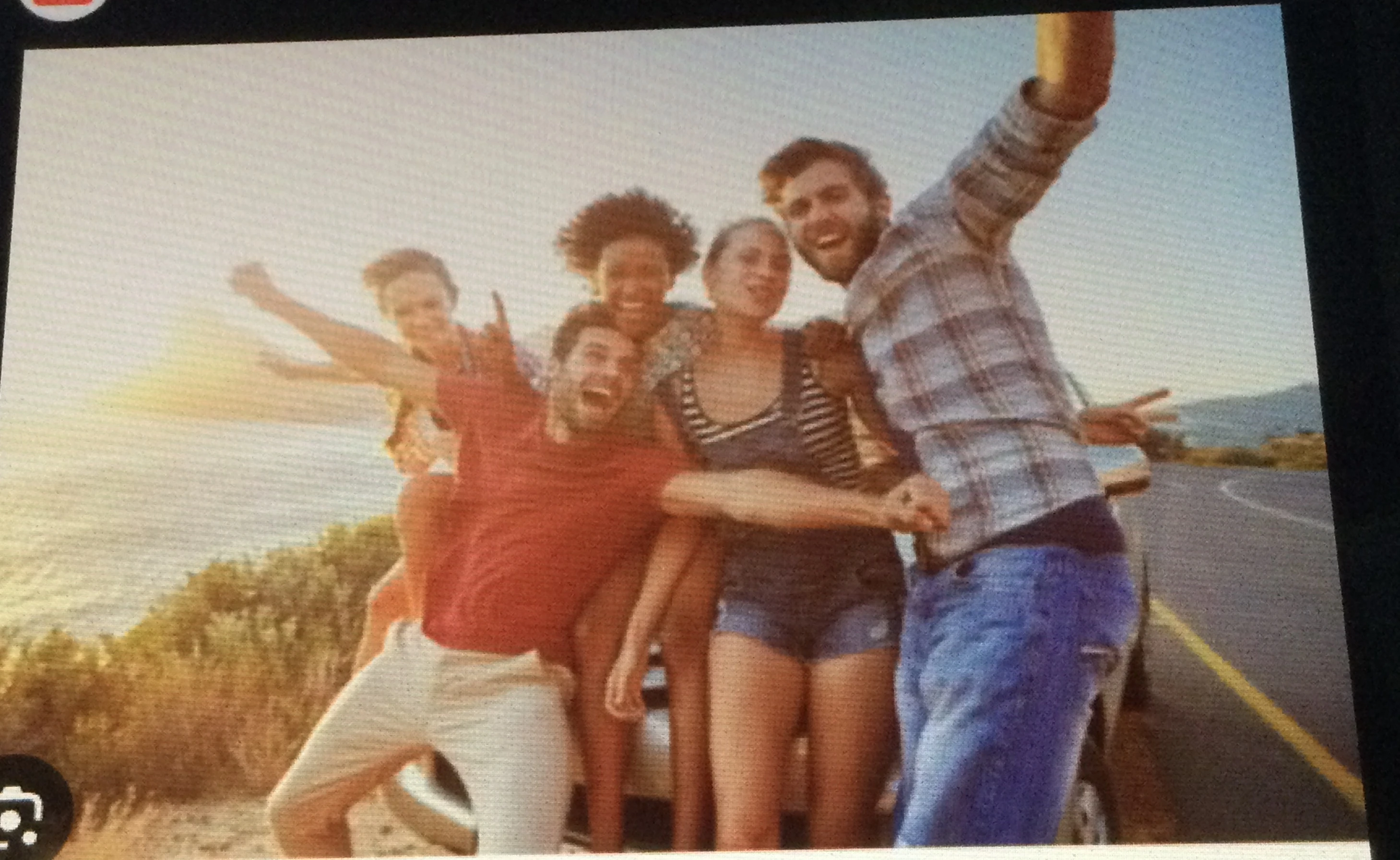 friendly people synonym