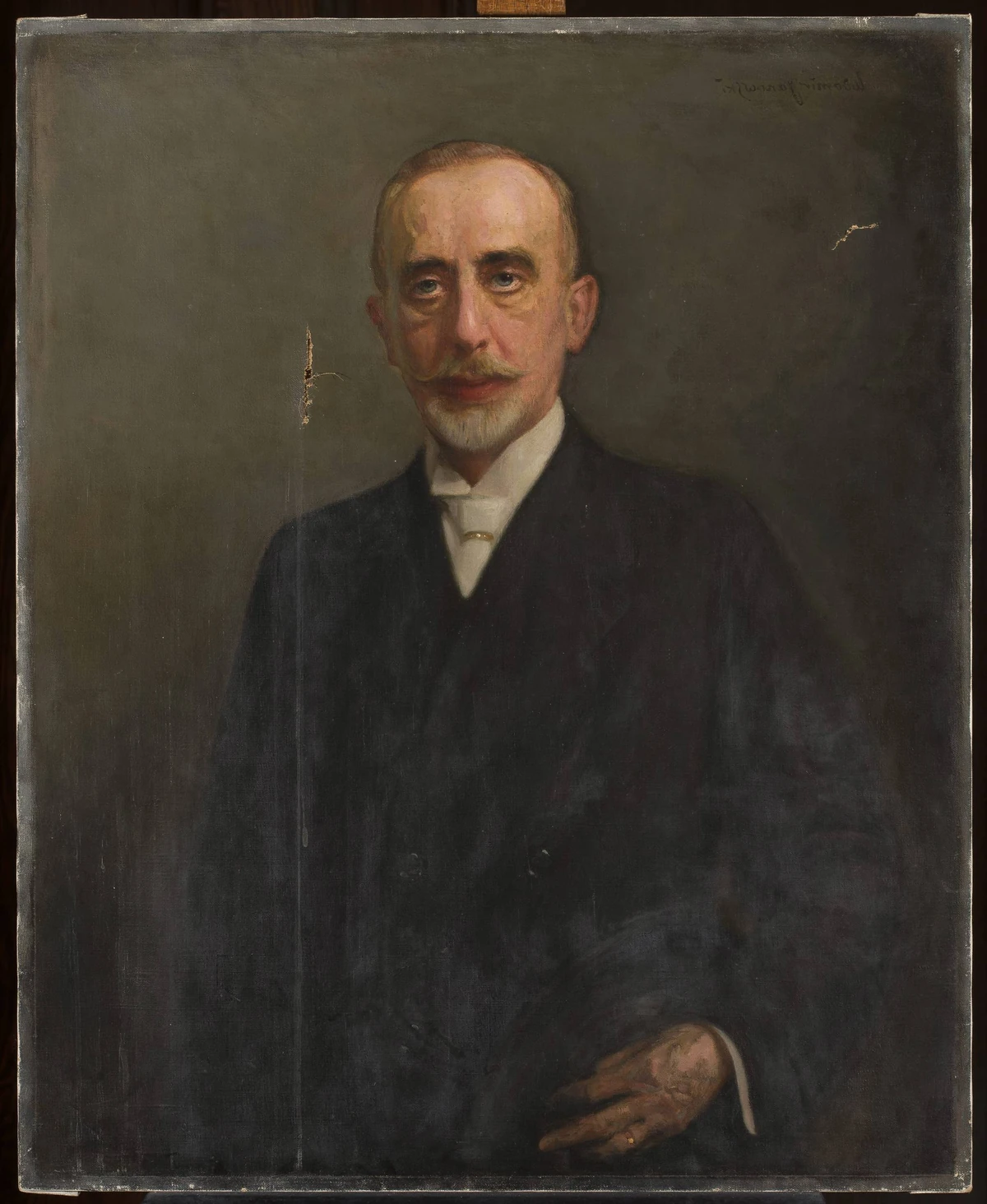 Larry Wilson | Szkoła Magii i Czarodziejstwa w Floydchester Wiki | Fandom