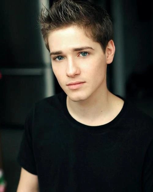 Barrett Wane | Tyler's Hunger Games Wiki | Fandom