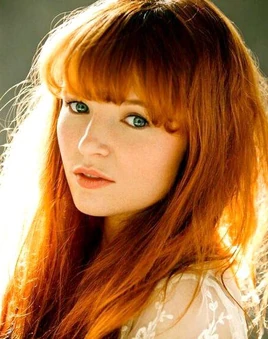 Annie Cresta | The Hunger Games Archives Wiki | Fandom