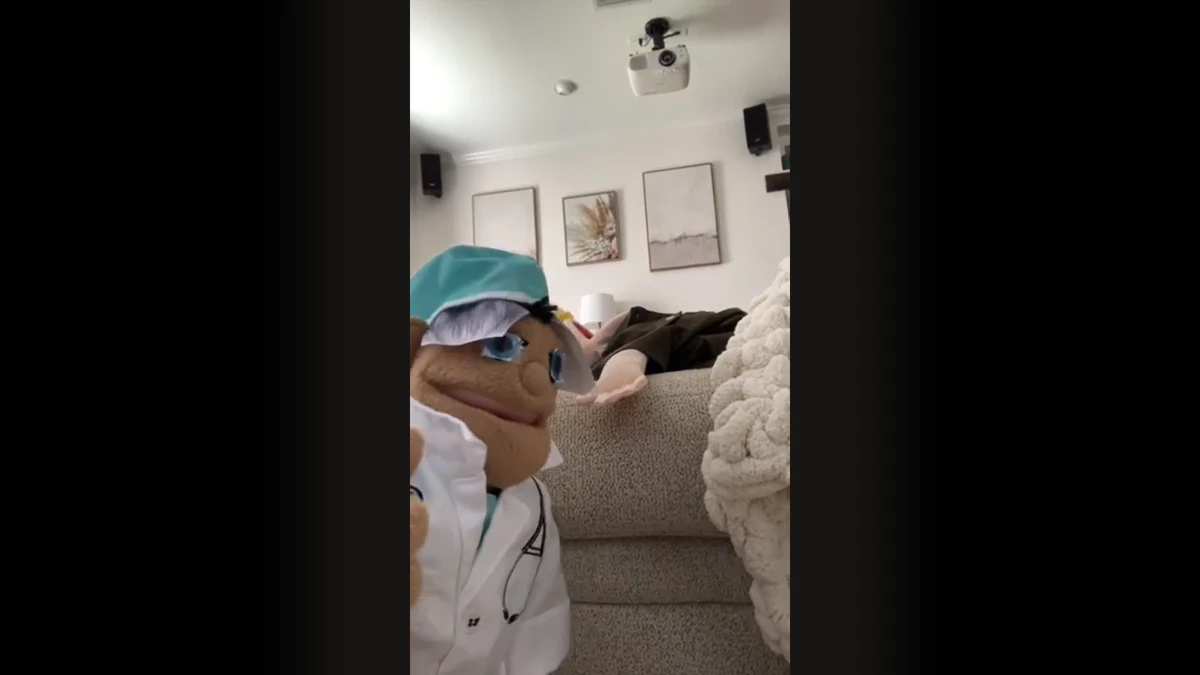 Dr. Cooper Berg | Talking Ben Outfit7 Wiki | Fandom