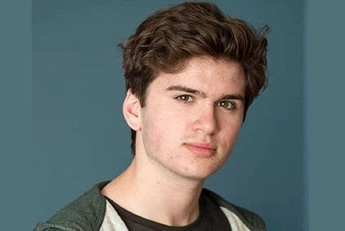 Theo Stevenson | Tardis | Fandom