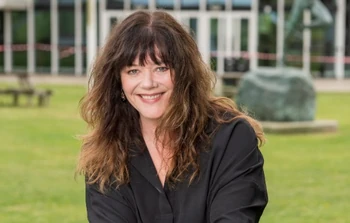 Josie Lawrence | Tardis | Fandom