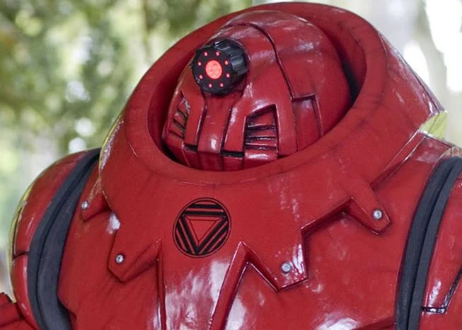 Red robot | Tardis | Fandom