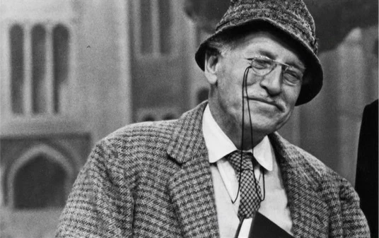 Cyril Luckham | Tardis | Fandom