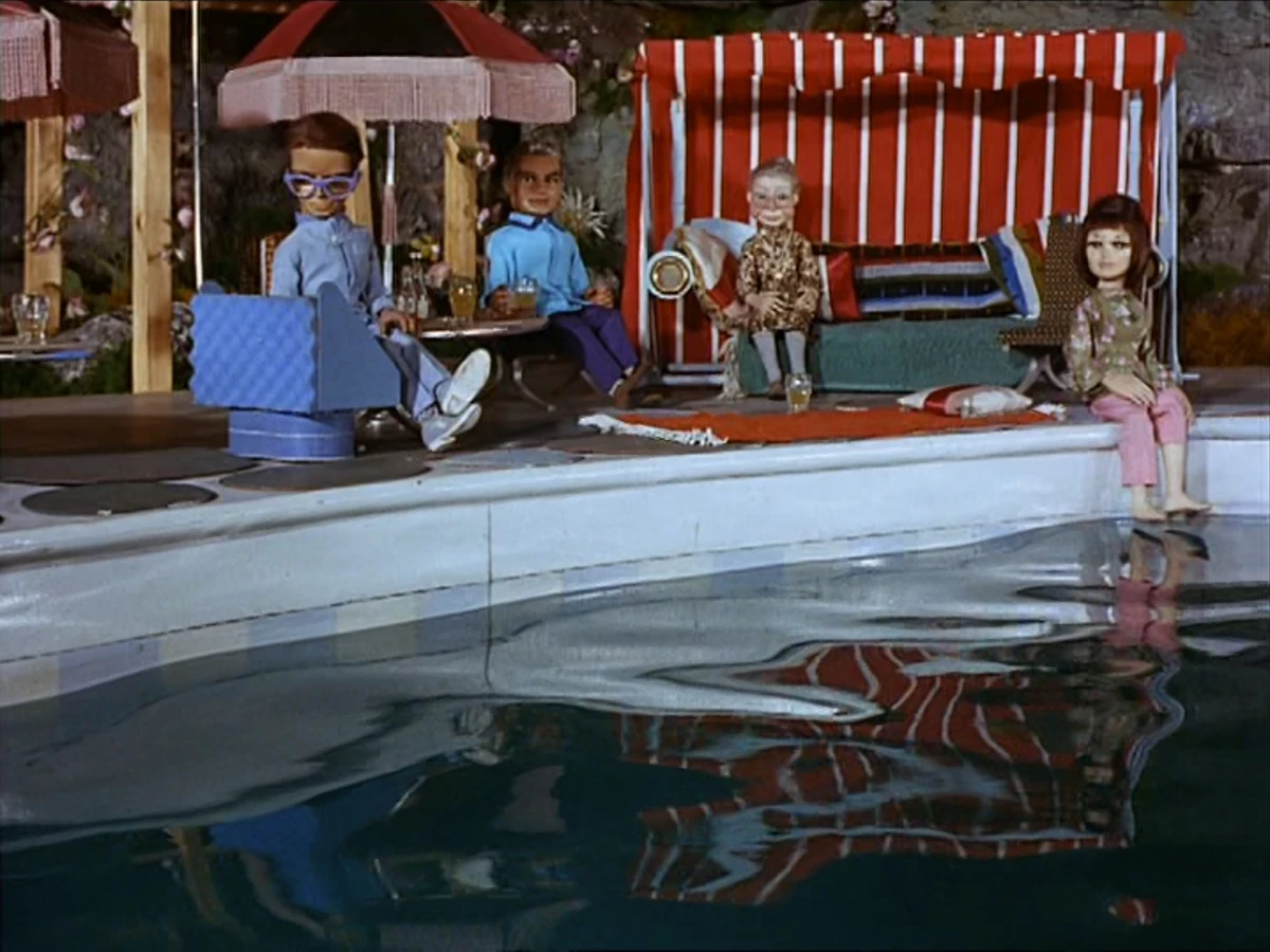 Tracy Island swimming pool | Tardis | Fandom