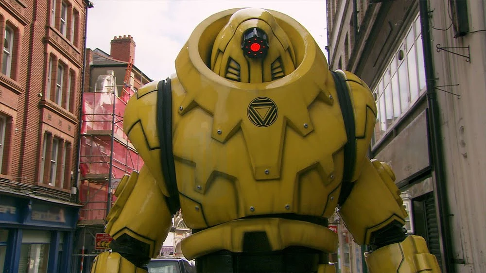 Yellow robot | Tardis | Fandom