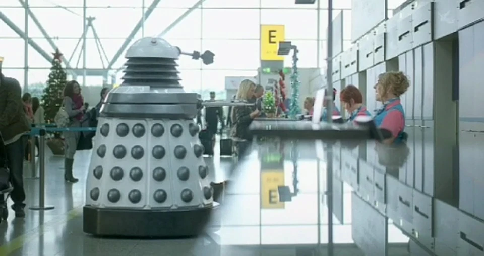 FlyLo airport | Tardis | Fandom