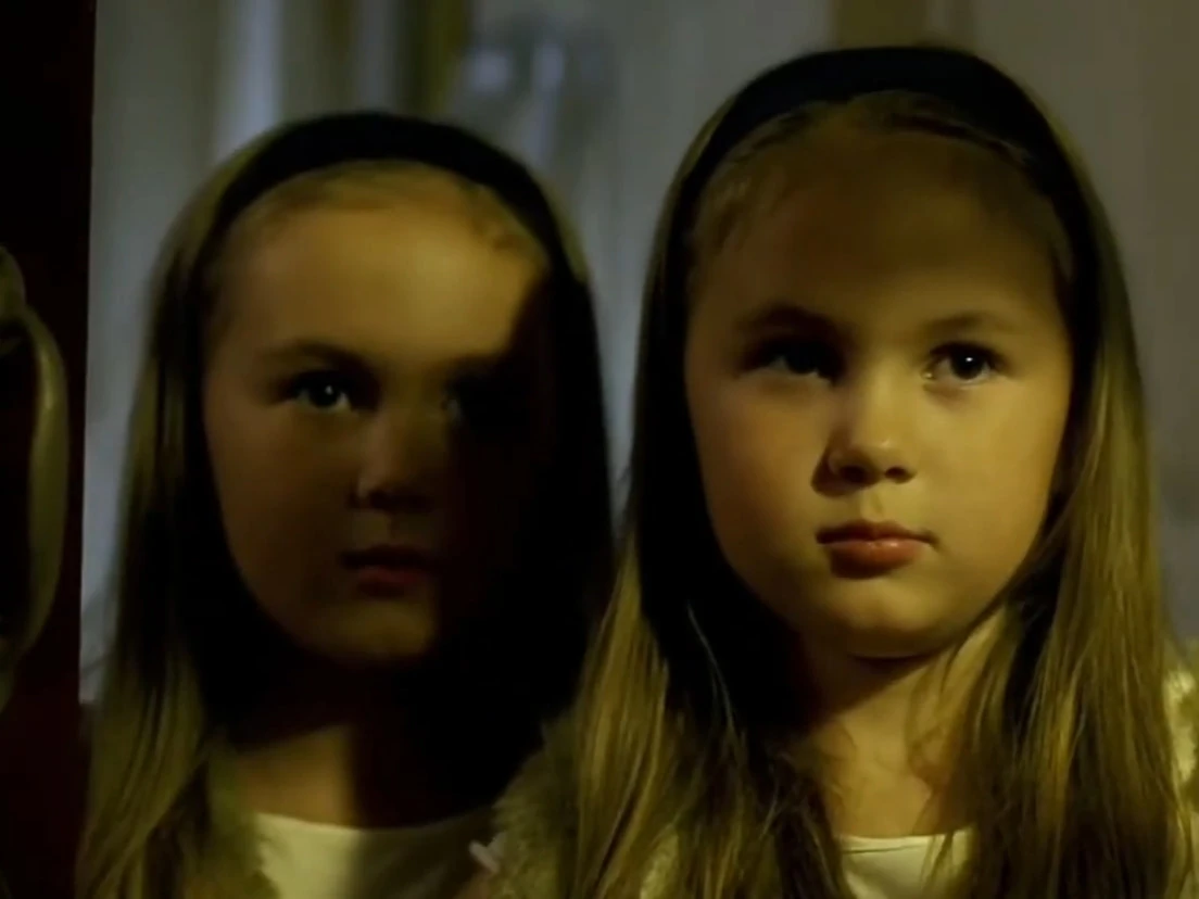 Ruby and Daisy McKenzie | Tardis | Fandom