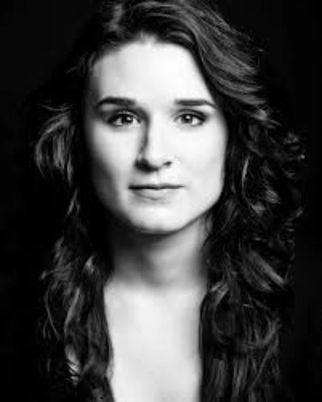 Introducing Poppy Munday! (short story) | Tardis | Fandom