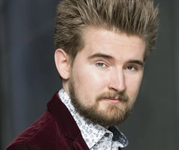 Adam Martyn | Tardis | Fandom