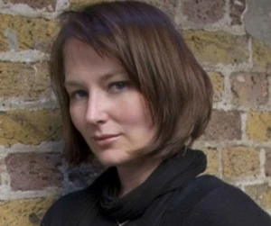 Beth Chalmers | Tardis | Fandom