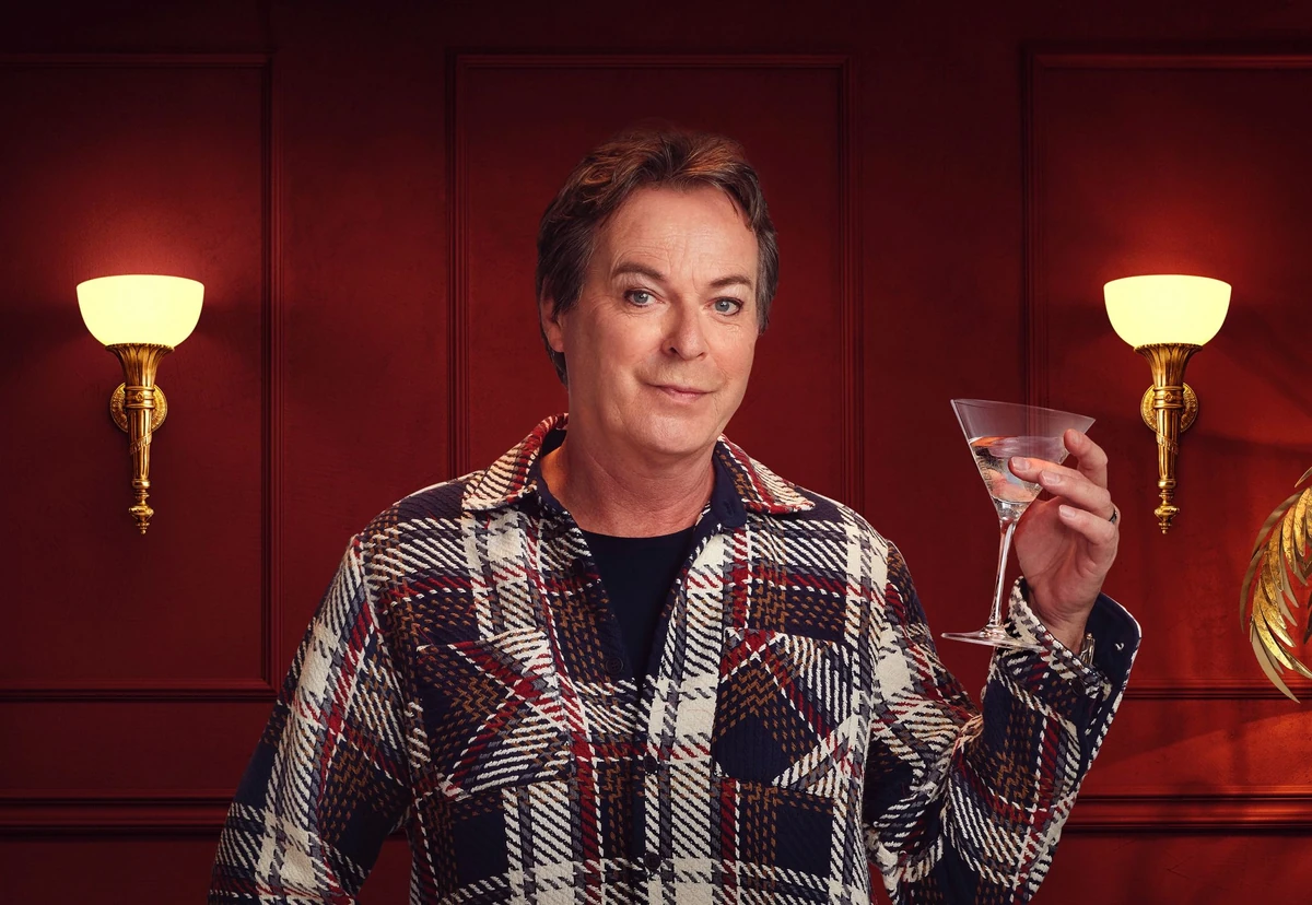 Julian Clary | Taskmaster Wiki | Fandom