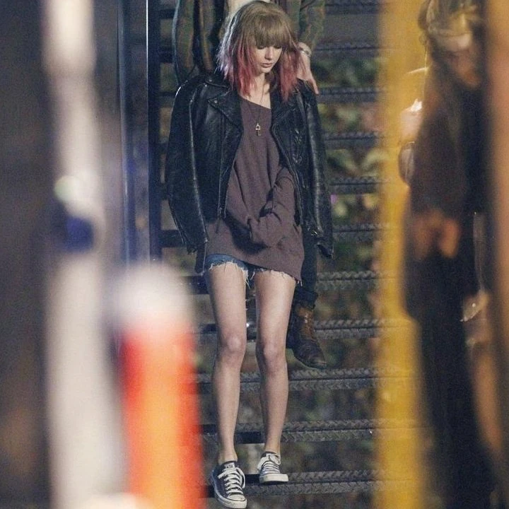 Obsolescent Brainwashing | Taylor Swift Fanon Wiki | Fandom