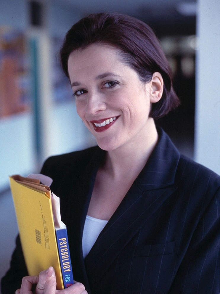 Susan Gately | Teachers Wiki | Fandom