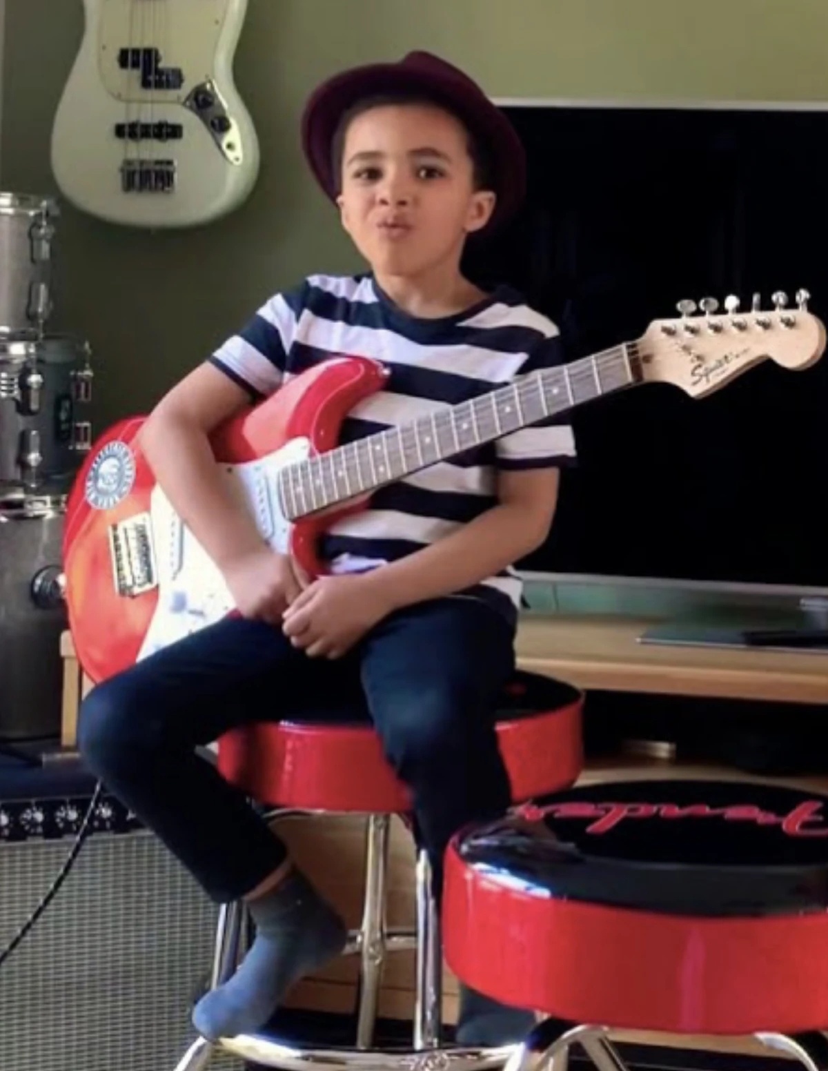 Thomas Bushell | Teen Titans Go! Wiki | Fandom