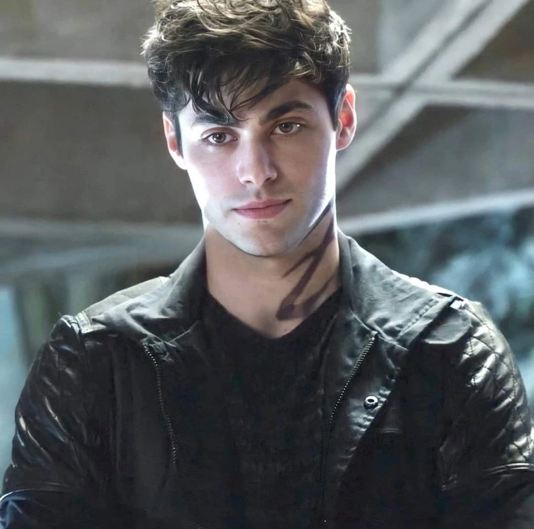 Aaron Hale | Teen wolf and Vampire Diaries fanon Wiki | Fandom
