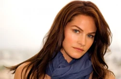 Kelly Overton Christie Monteiro